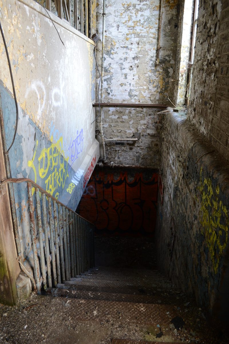 Abandoned Car Factory | Gcat's Urbex Site