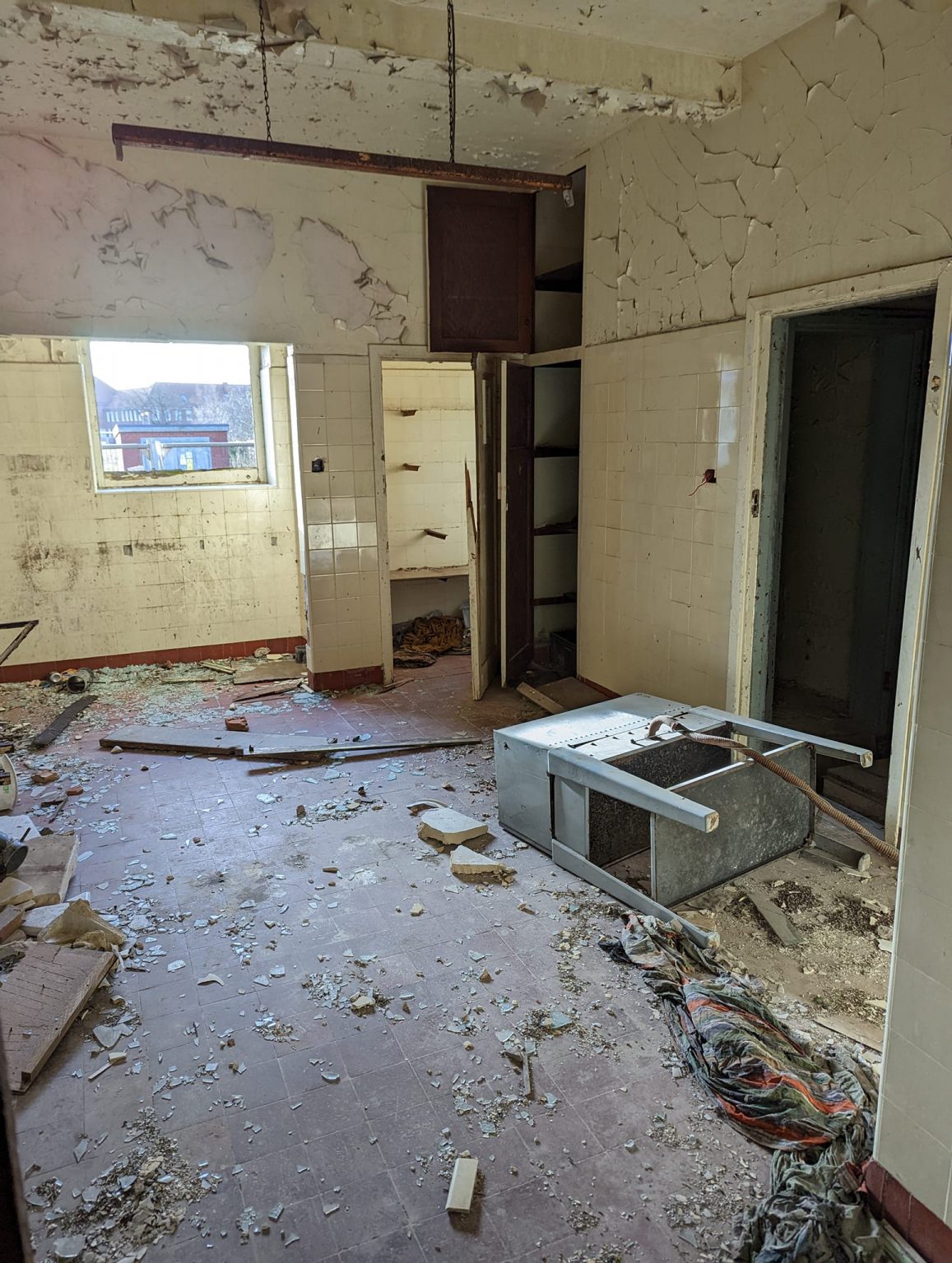 Abandoned Army Barracks | Gcat's Urbex Site